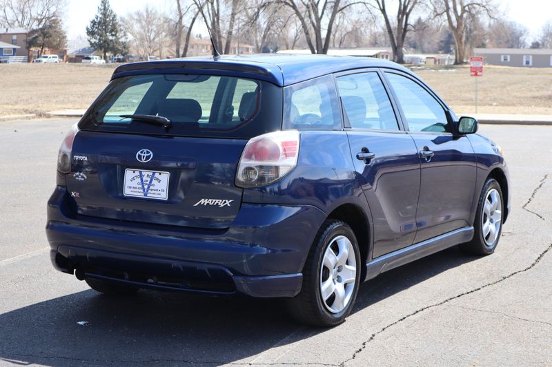 2005 Toyota Matrix Photos