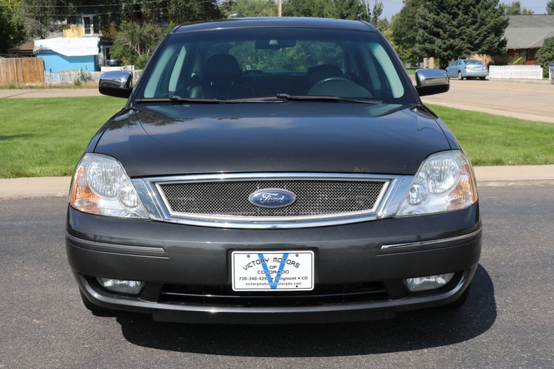 2007 Ford 500 Photos