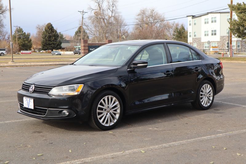 2014 Volkswagen Jetta Photos