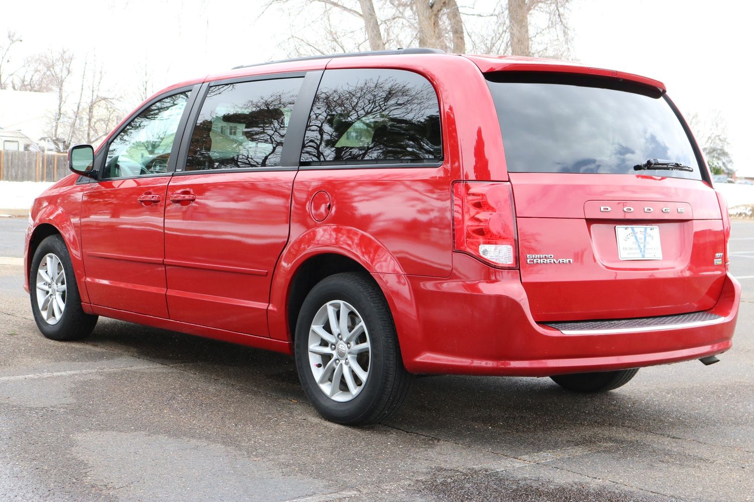 2014 Dodge Grand Caravan SXT | Victory Motors of Colorado