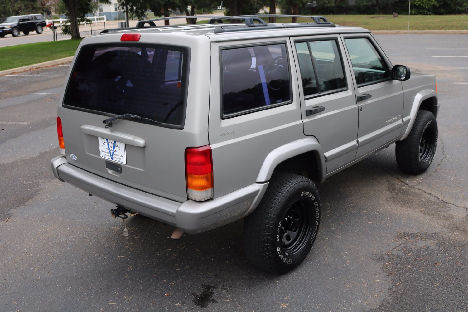 2001 Jeep Cherokee Limited | Victory Motors of Colorado