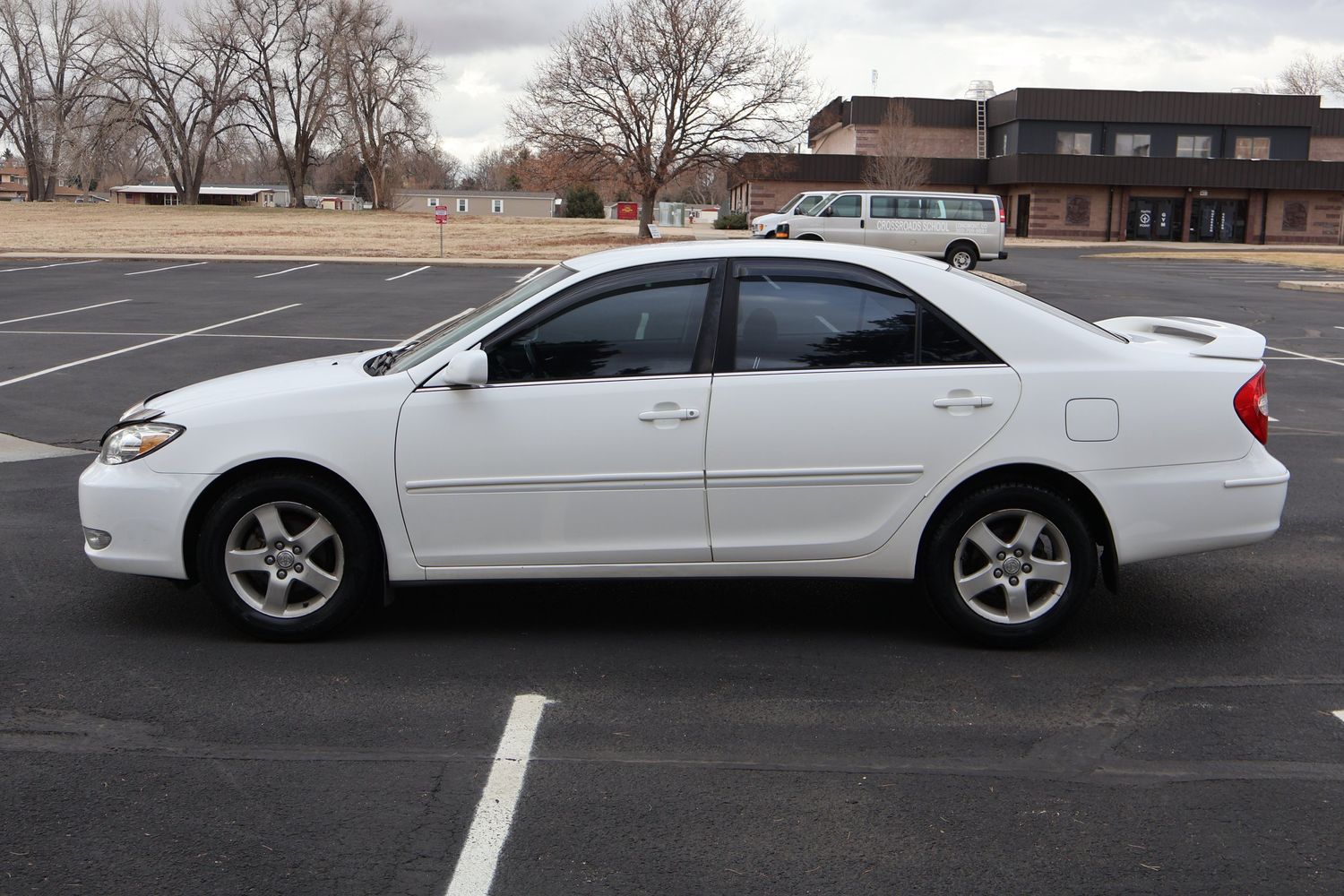 2002 Toyota Camry SE | Victory Motors of Colorado