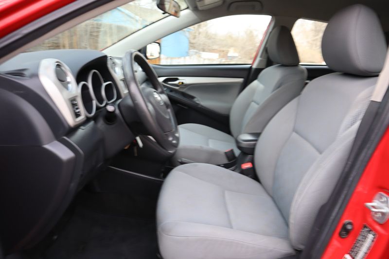 2010 Toyota Matrix Photos