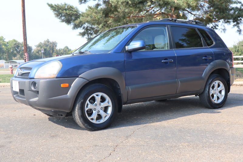2009 Hyundai Tucson Photos