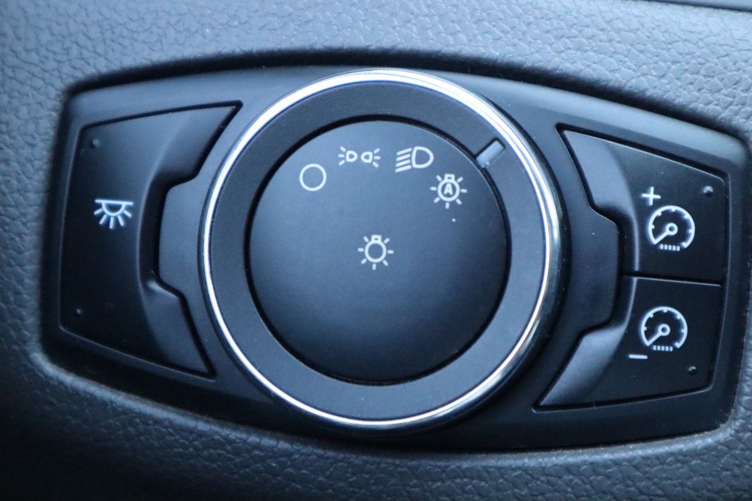 2013 Ford Edge Limited | Victory Motors of Colorado