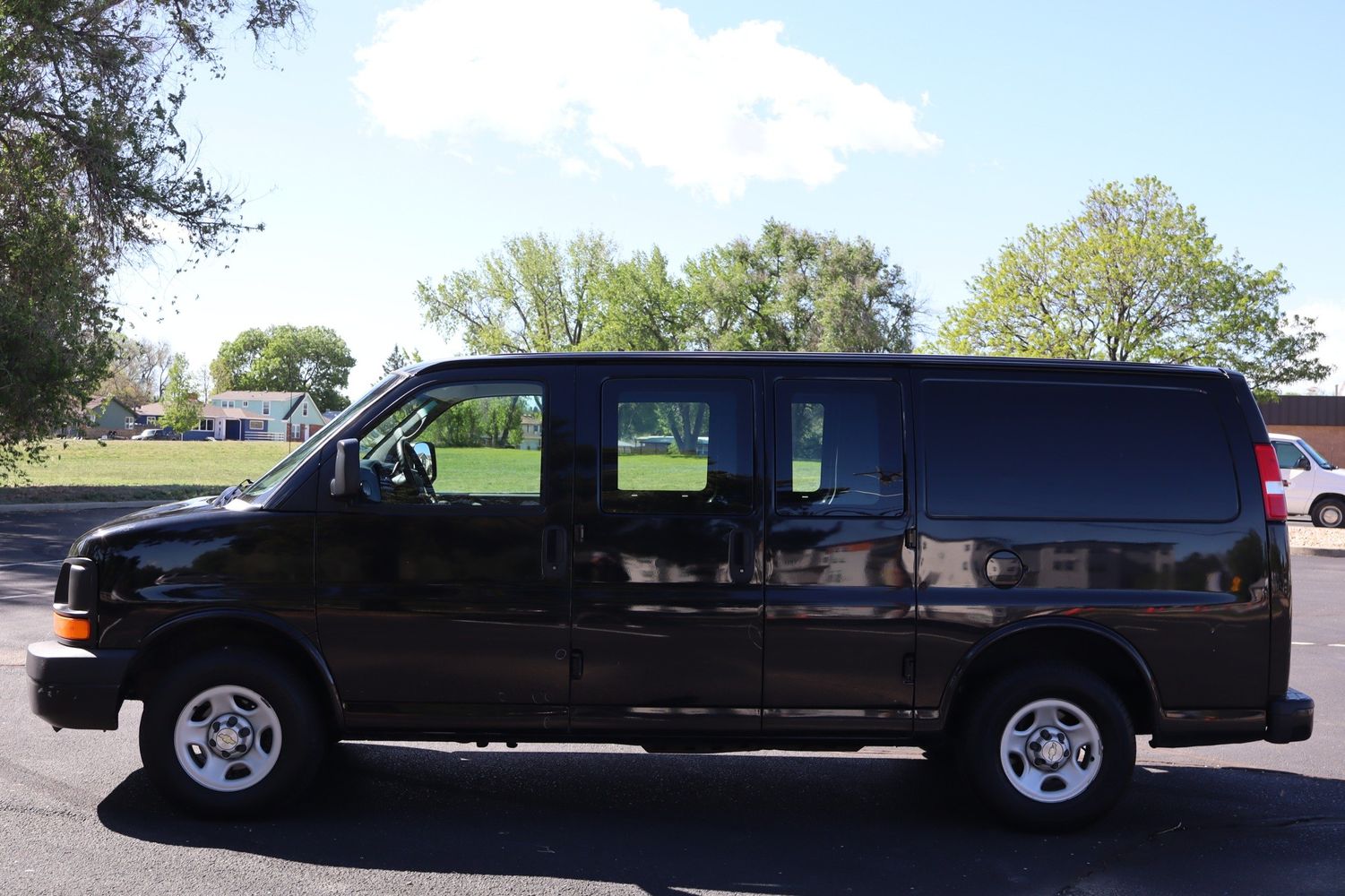 2006 Chevrolet Express 1500 | Victory Motors of Colorado