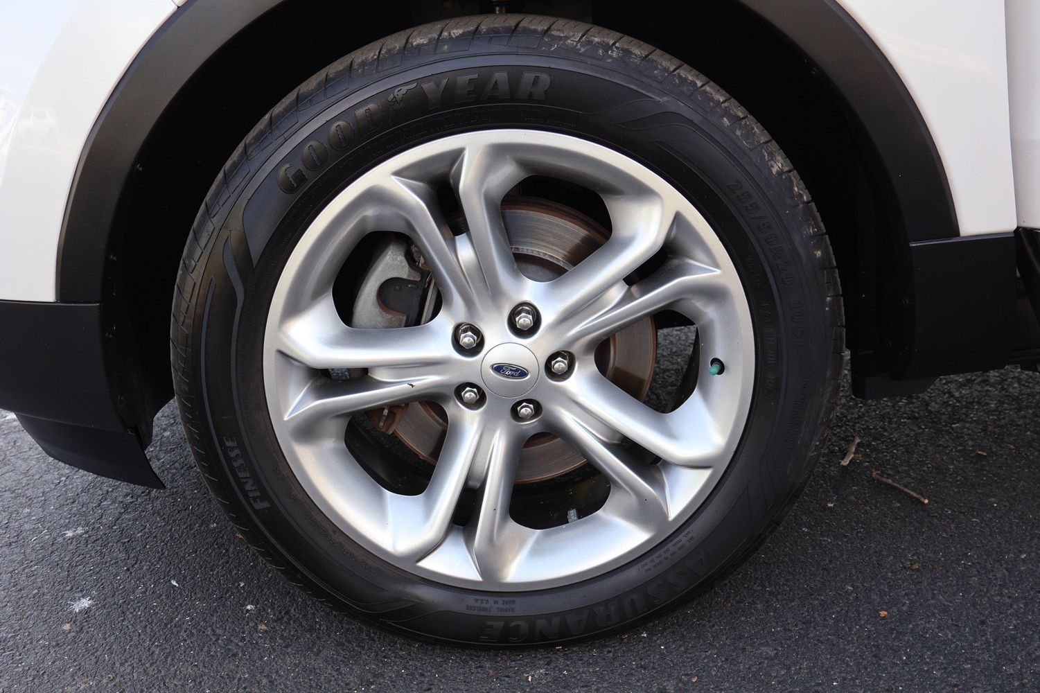 2015 Ford Explorer Limited | Victory Motors of Colorado