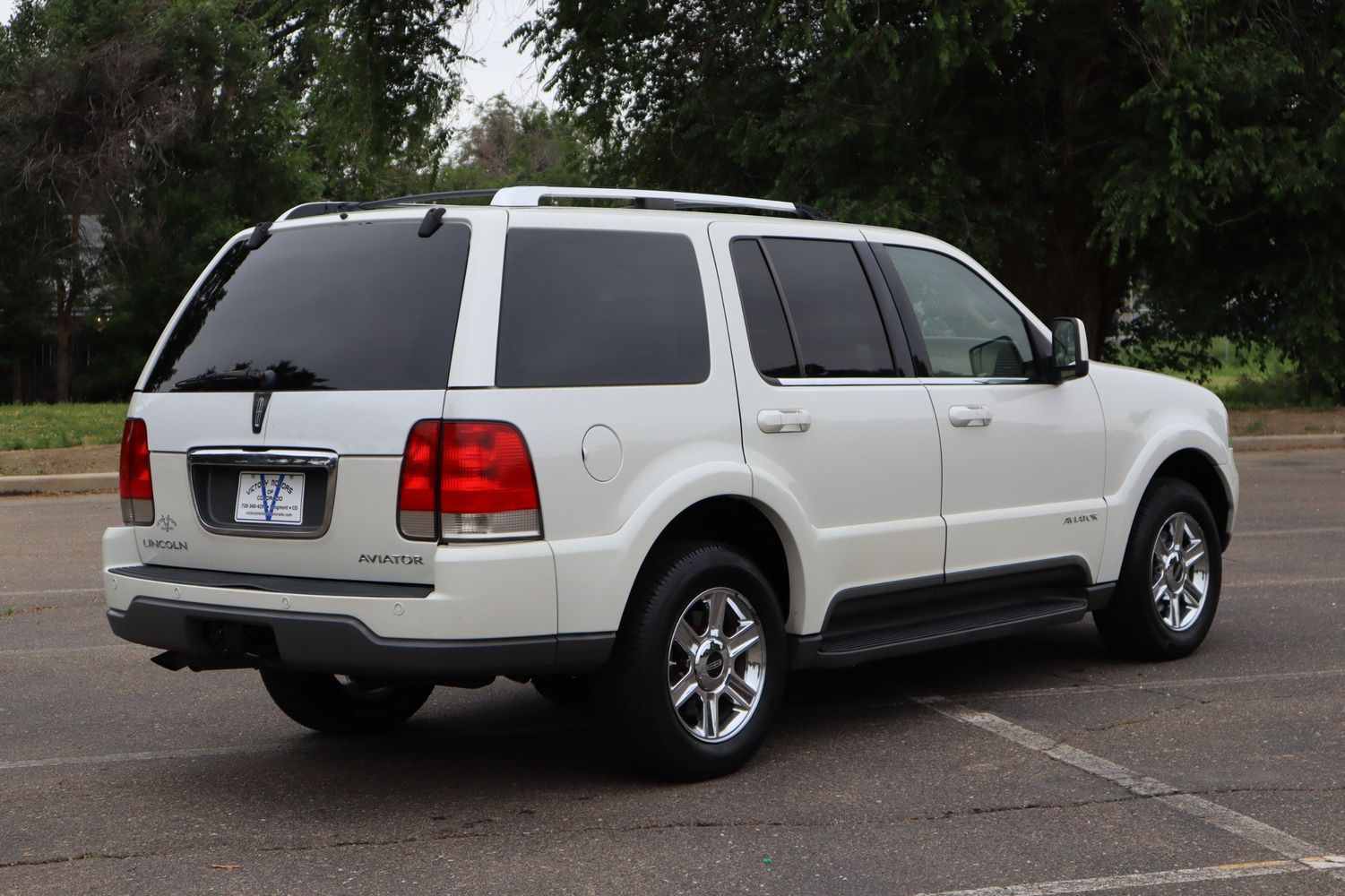 2004 Lincoln Aviator Luxury | Victory Motors of Colorado