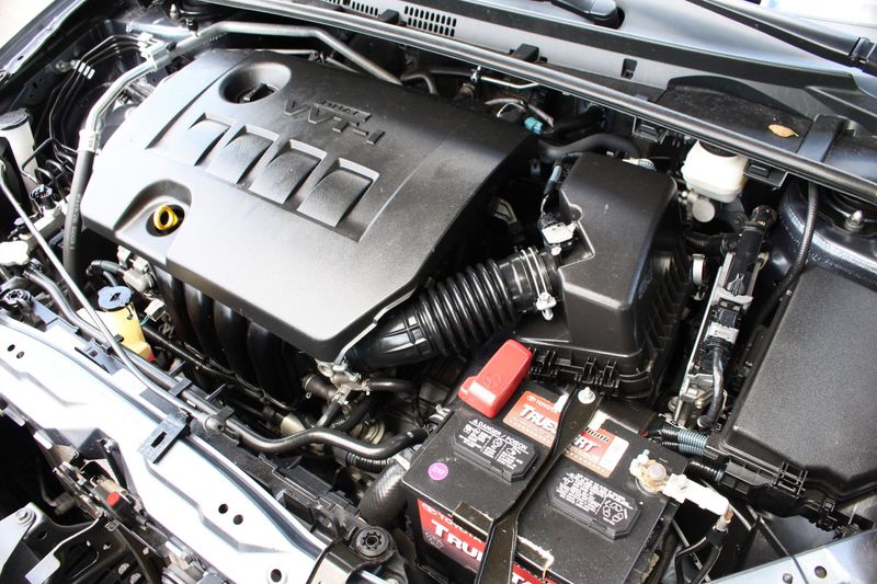 2014 Toyota Corolla Photos