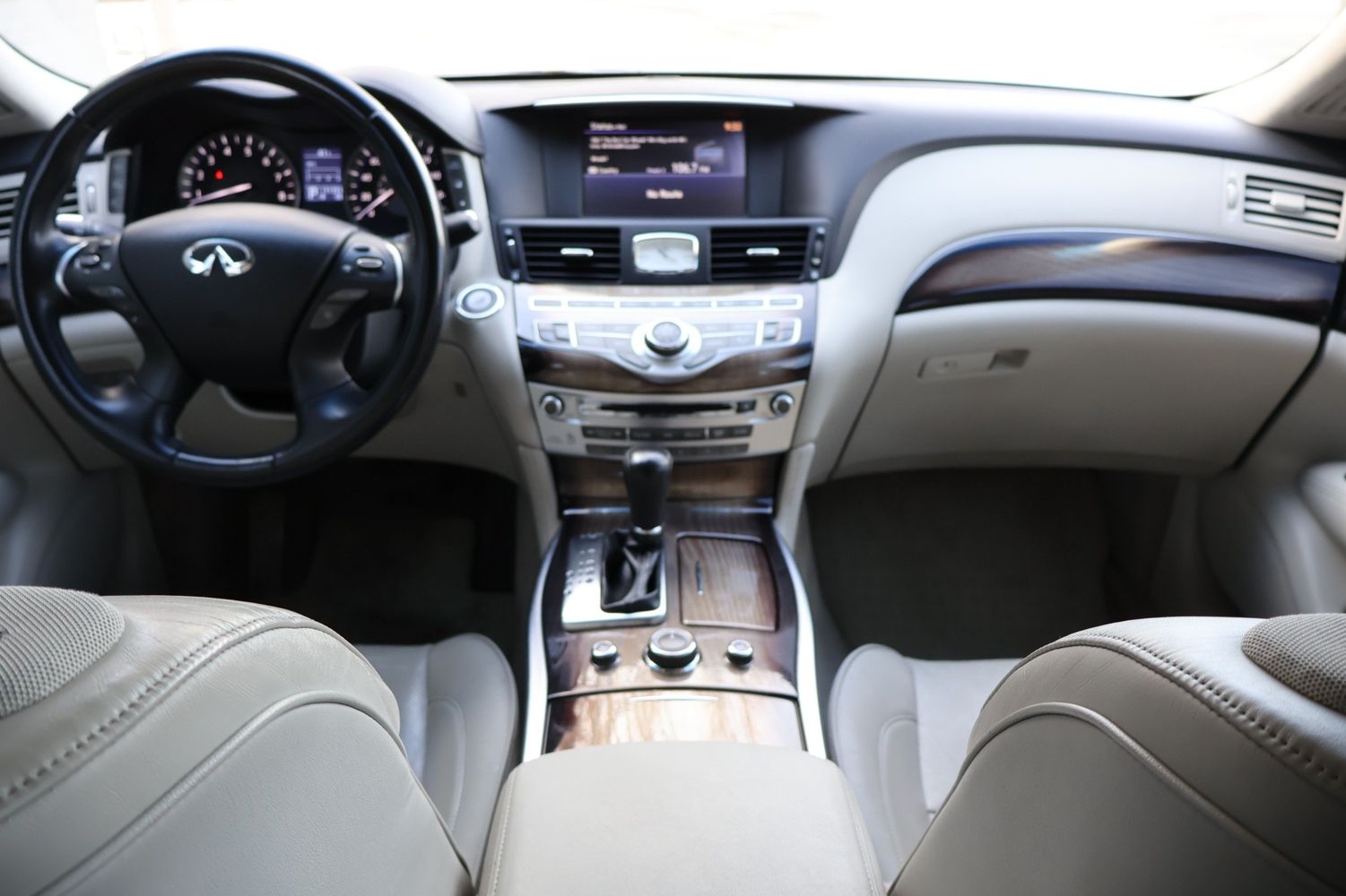 2011 INFINITI M56 x | Victory Motors of Colorado