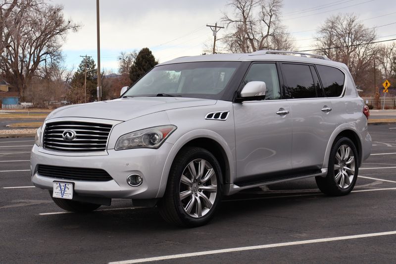2012 INFINITI QX56 Photos