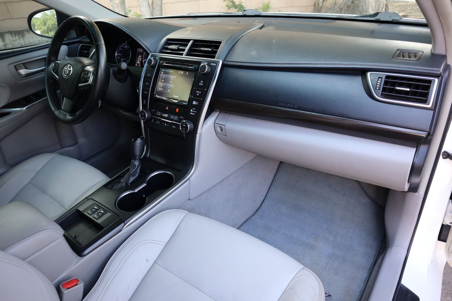 2015 Toyota Camry XLE V6 | Victory Motors of Colorado