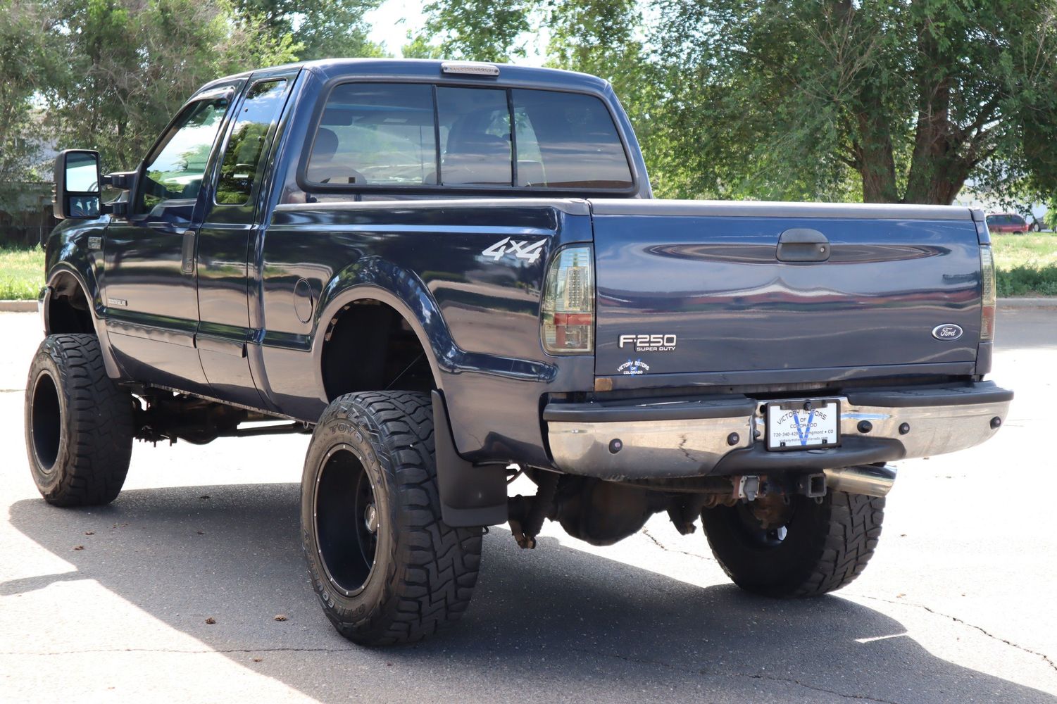 2002 Ford F-250 Super Duty XLT | Victory Motors of Colorado
