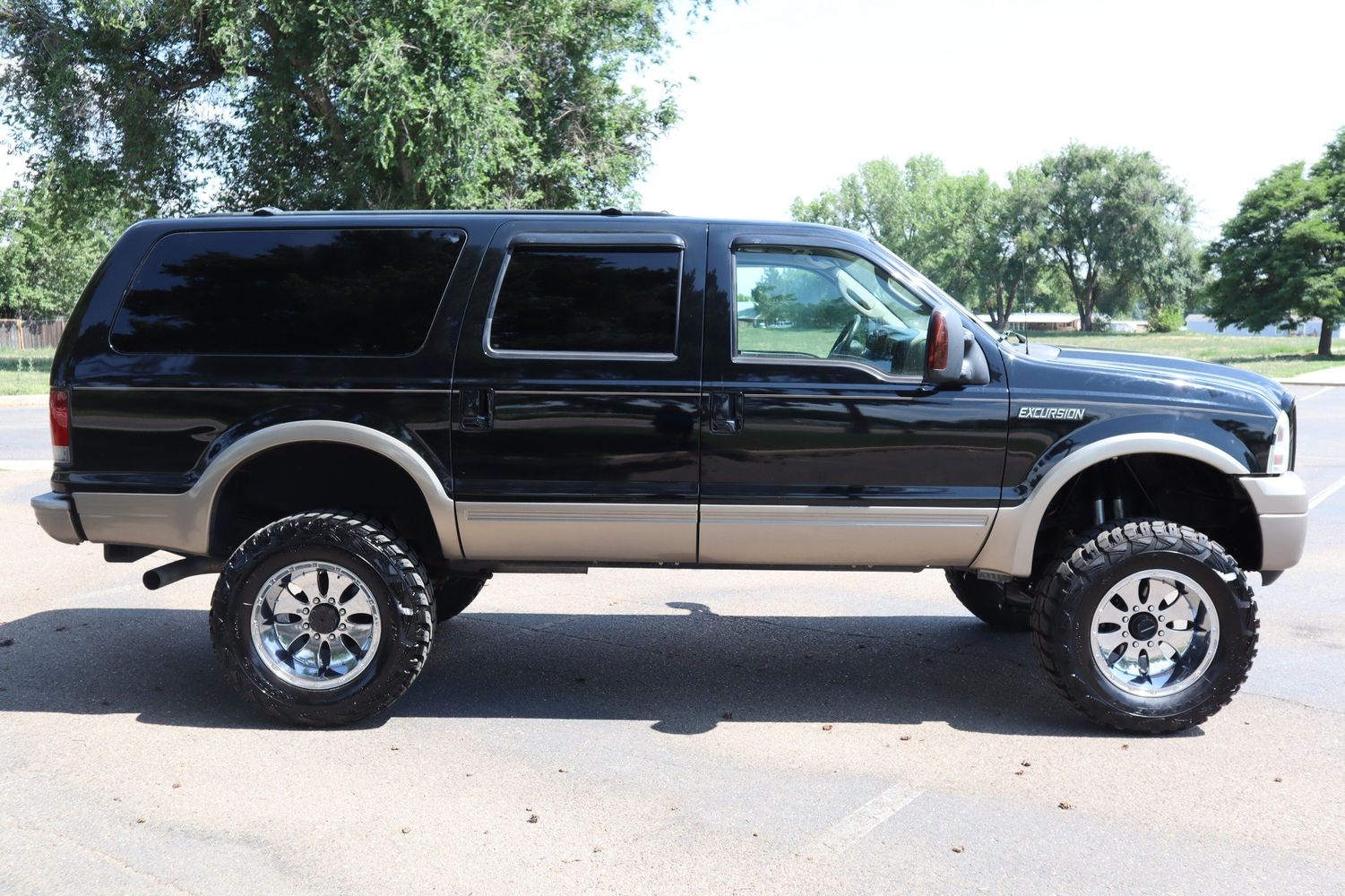 2005 Ford Excursion Eddie Bauer | Victory Motors of Colorado