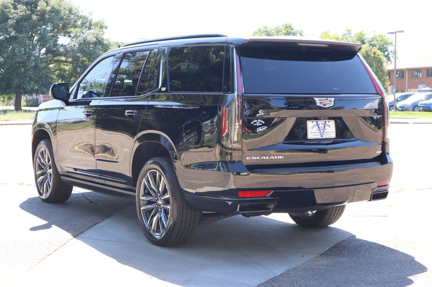 2022 Cadillac Escalade Sport Platinum | Victory Motors of Colorado