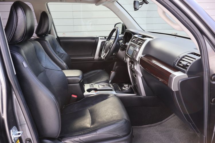 2014 Toyota 4Runner Limited | Victory Motors of Colorado