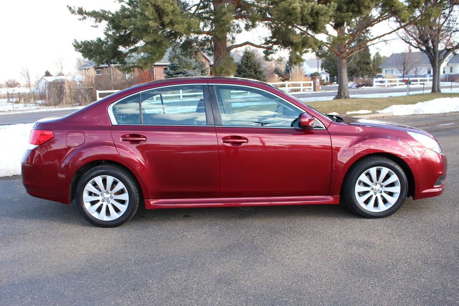 2010 Subaru Legacy 3.6R Limited | Victory Motors of Colorado
