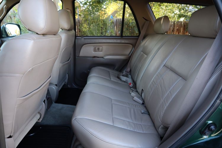 2000 Toyota 4Runner Limited | Victory Motors of Colorado