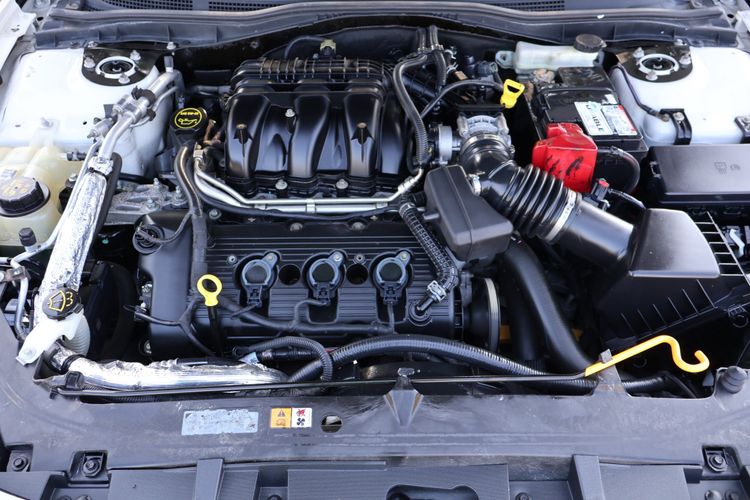 2011 Ford Fusion SE | Victory Motors of Colorado