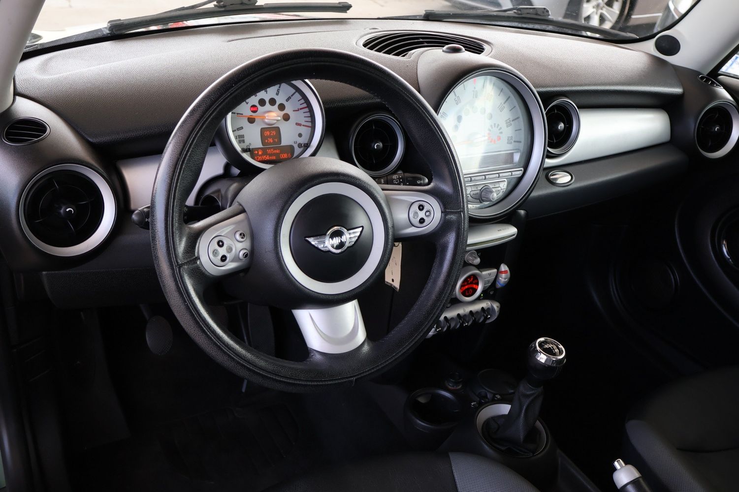 2008 MINI Cooper Base | Victory Motors of Colorado