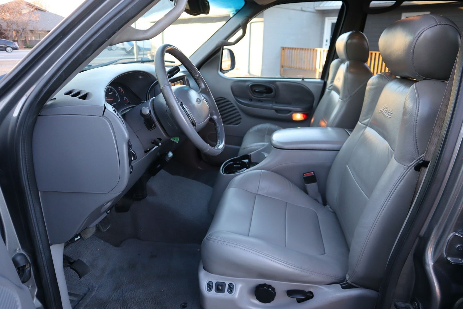 2002 Ford F-150 Lariat | Victory Motors of Colorado