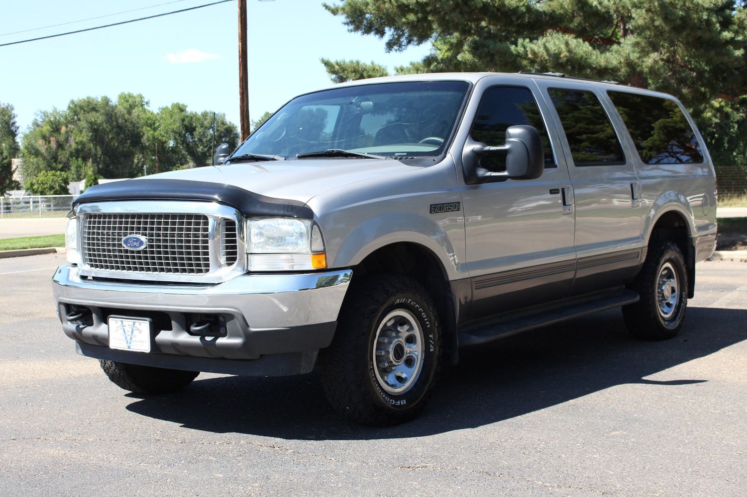 2002 Ford Excursion XLT | Victory Motors of Colorado