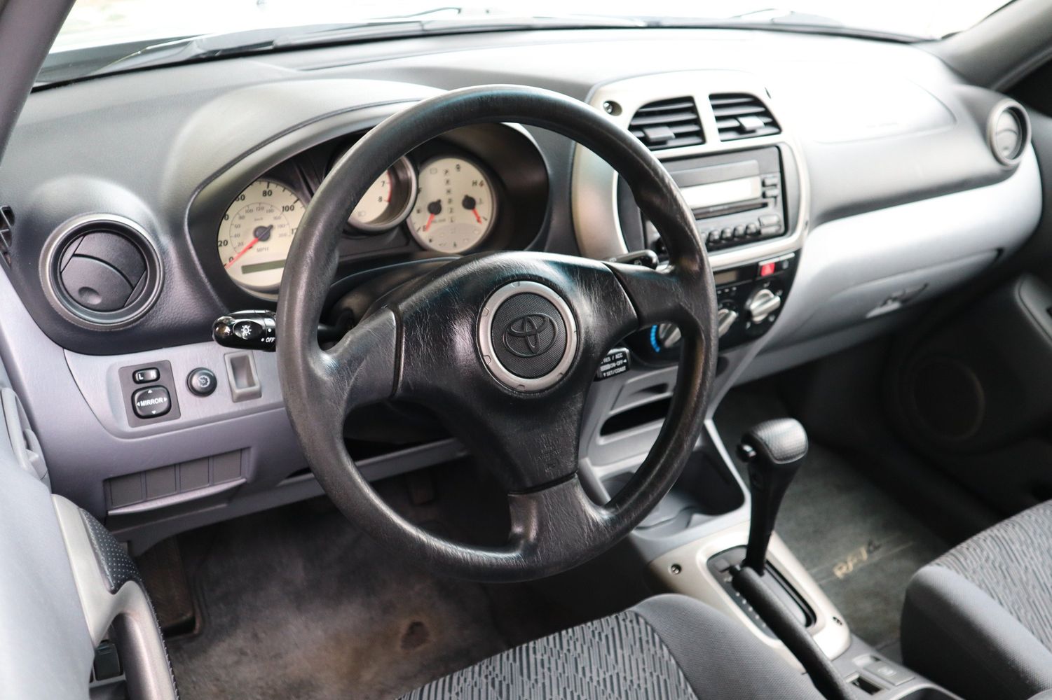 2002 Toyota RAV4 Base | Victory Motors of Colorado