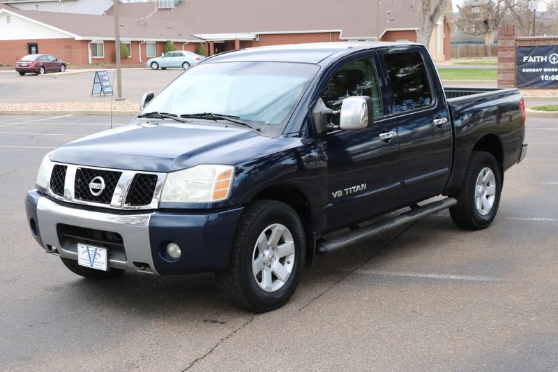 2006 Nissan Titan Photos