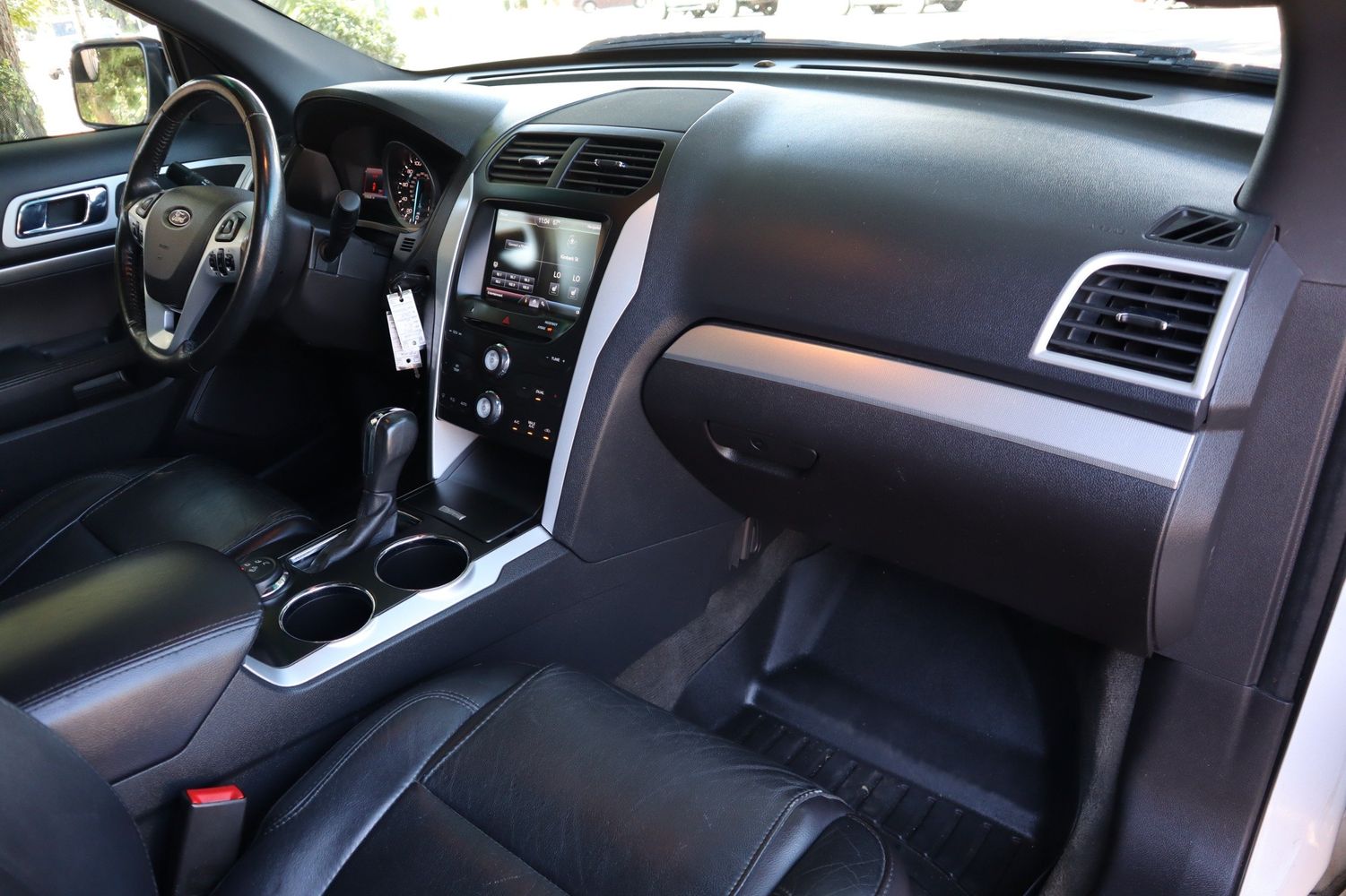 2013 Ford Explorer XLT | Victory Motors of Colorado