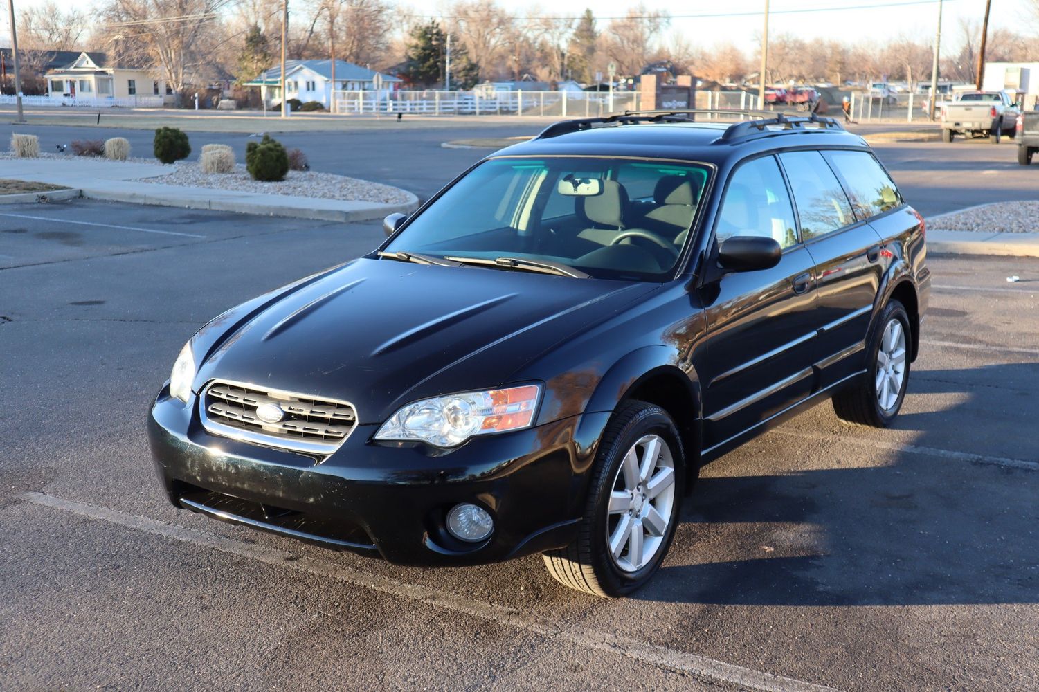 2007 Subaru Legacy Outback 2.5i Basic | Victory Motors of Colorado
