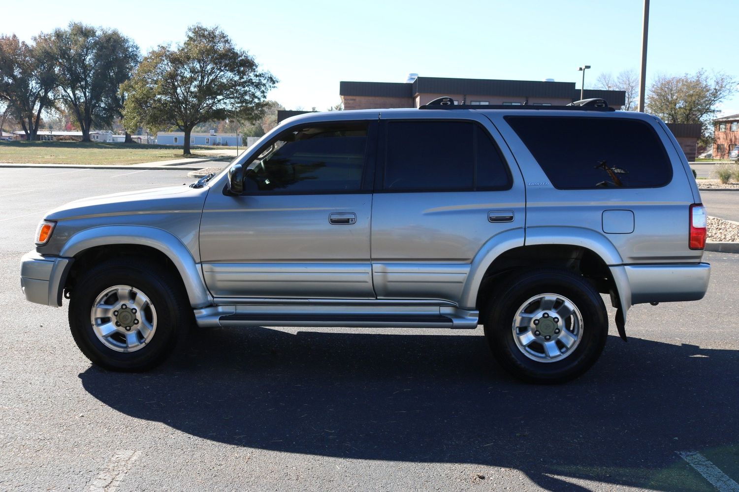 2001 Toyota 4Runner Limited | Victory Motors of Colorado