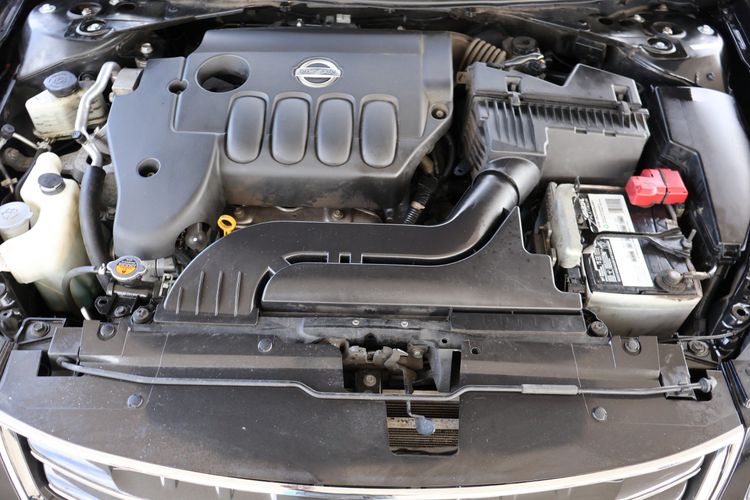 2012 Nissan Altima 2.5 S | Victory Motors of Colorado