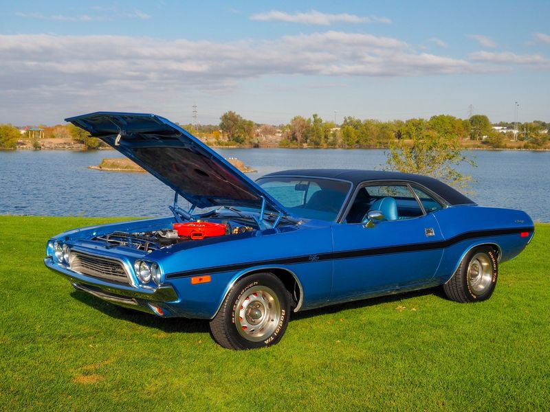 1972 Dodge Challenger Photos