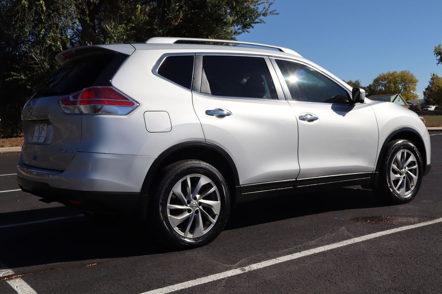 2015 Nissan Rogue SL | Victory Motors of Colorado