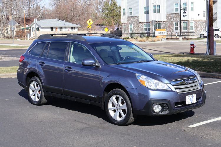 2013 Subaru Outback 2.5i Premium | Victory Motors of Colorado
