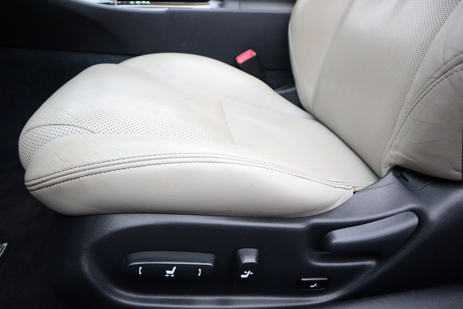 2013 Lexus IS 250C Base | Victory Motors of Colorado