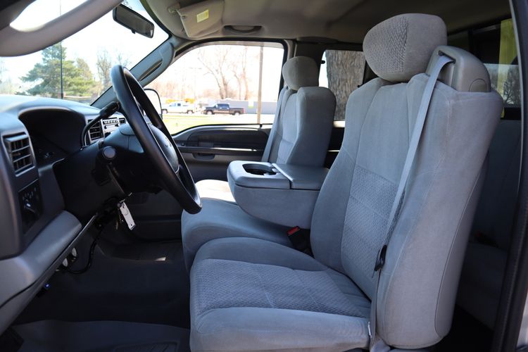 2003 Ford F-250 Super Duty XLT | Victory Motors of Colorado