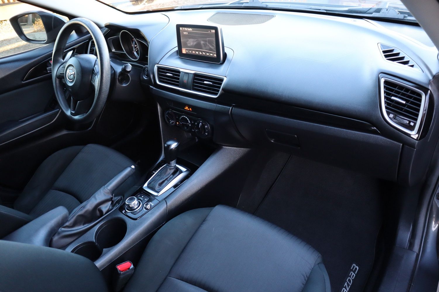 2015 Mazda 3 i Sport | Victory Motors of Colorado