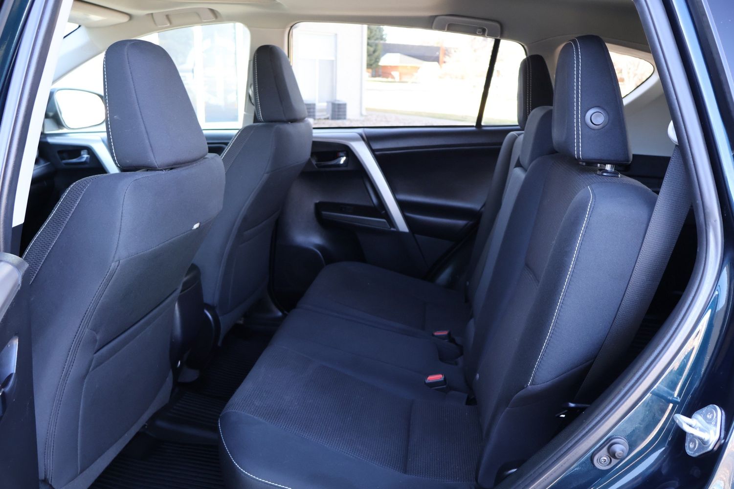 2017 Toyota RAV4 XLE | Victory Motors of Colorado