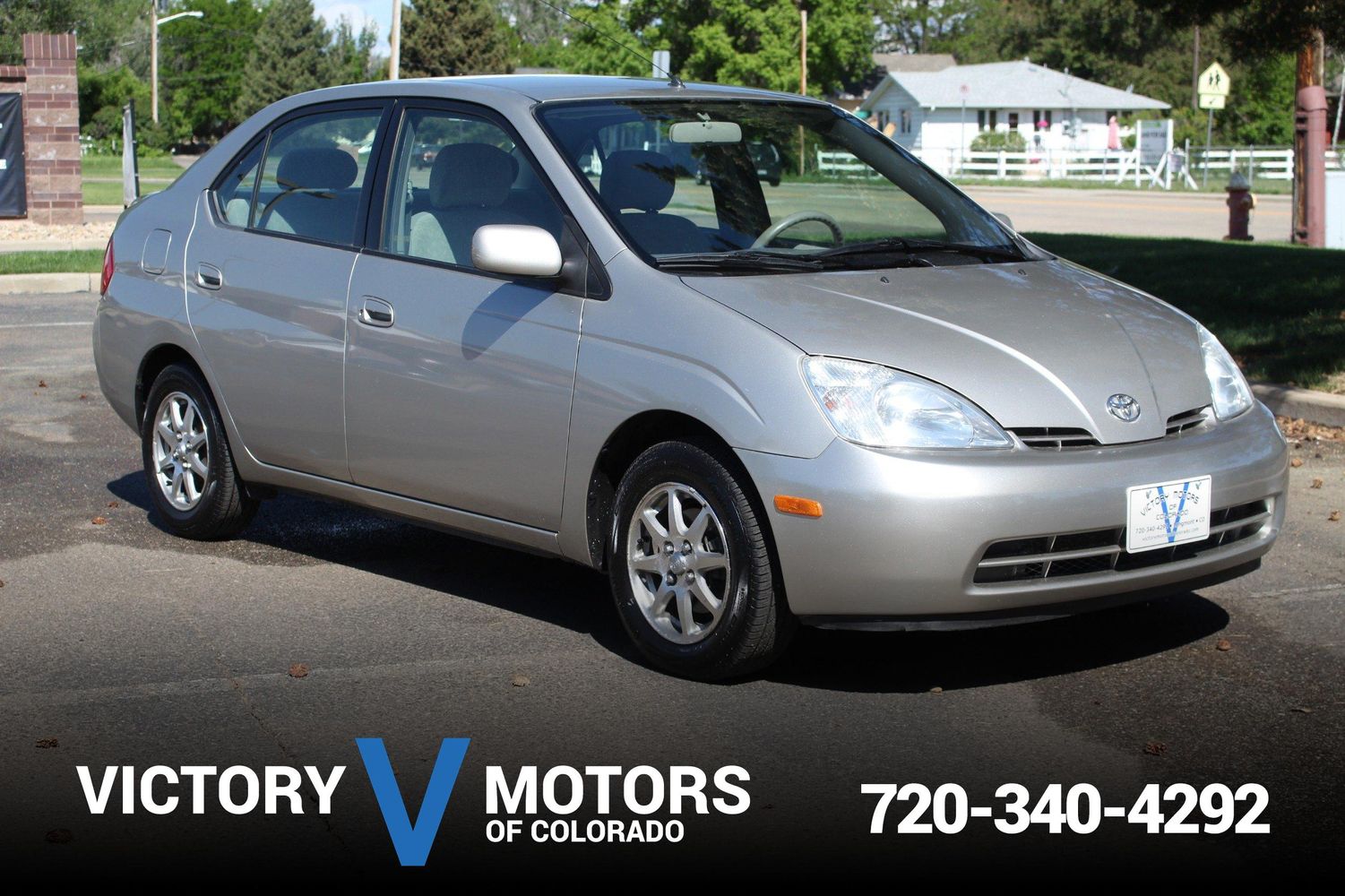 2001 Toyota Prius | Victory Motors of Colorado