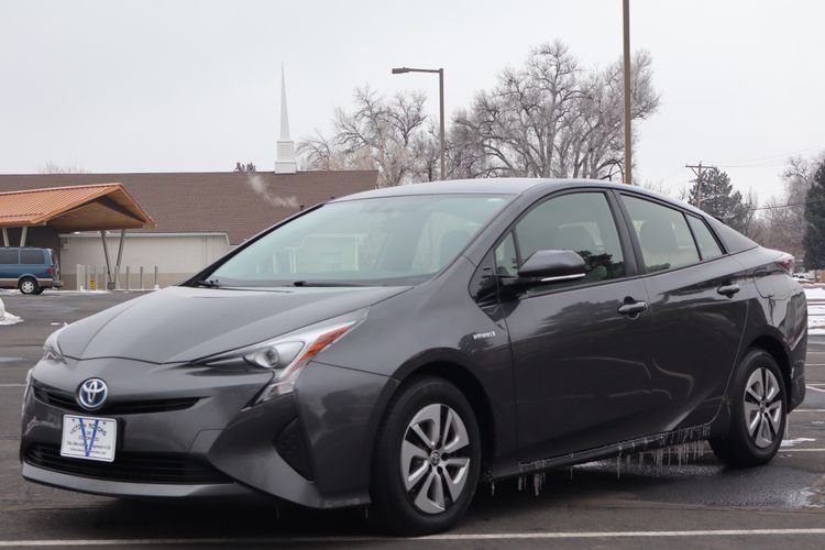 2016 Toyota Prius Three | Victory Motors of Colorado