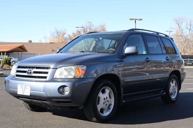 2005 Toyota Highlander Limited | Victory Motors of Colorado