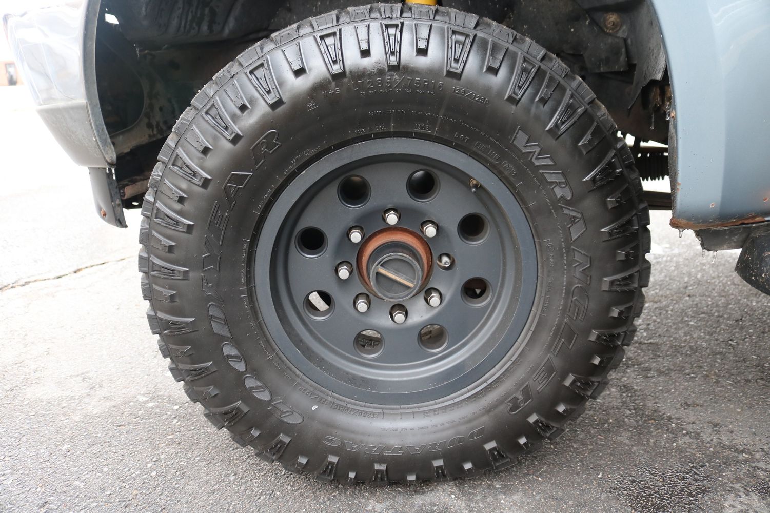 2000 Ford Excursion XLT | Victory Motors of Colorado