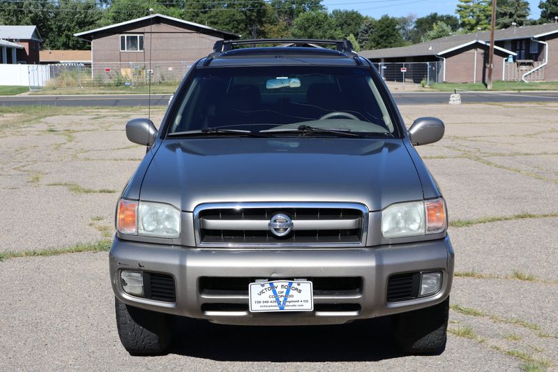 2004 Nissan Pathfinder Photos