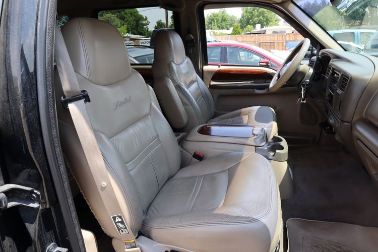 2000 Ford Excursion Limited | Victory Motors of Colorado