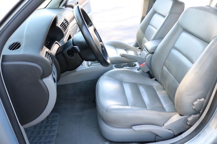 2001 Volkswagen Passat GLS 1.8T | Victory Motors of Colorado