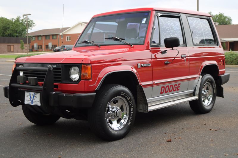 1987 Dodge Raider Photos