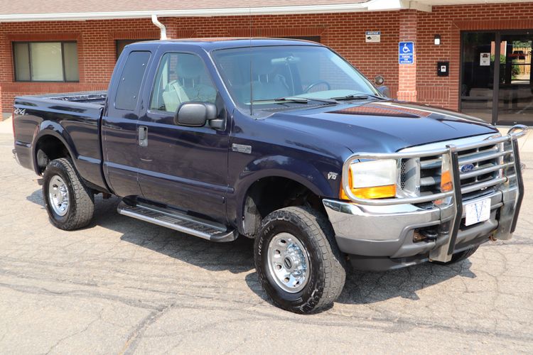 2001 Ford F-250 Super Duty XLT | Victory Motors of Colorado