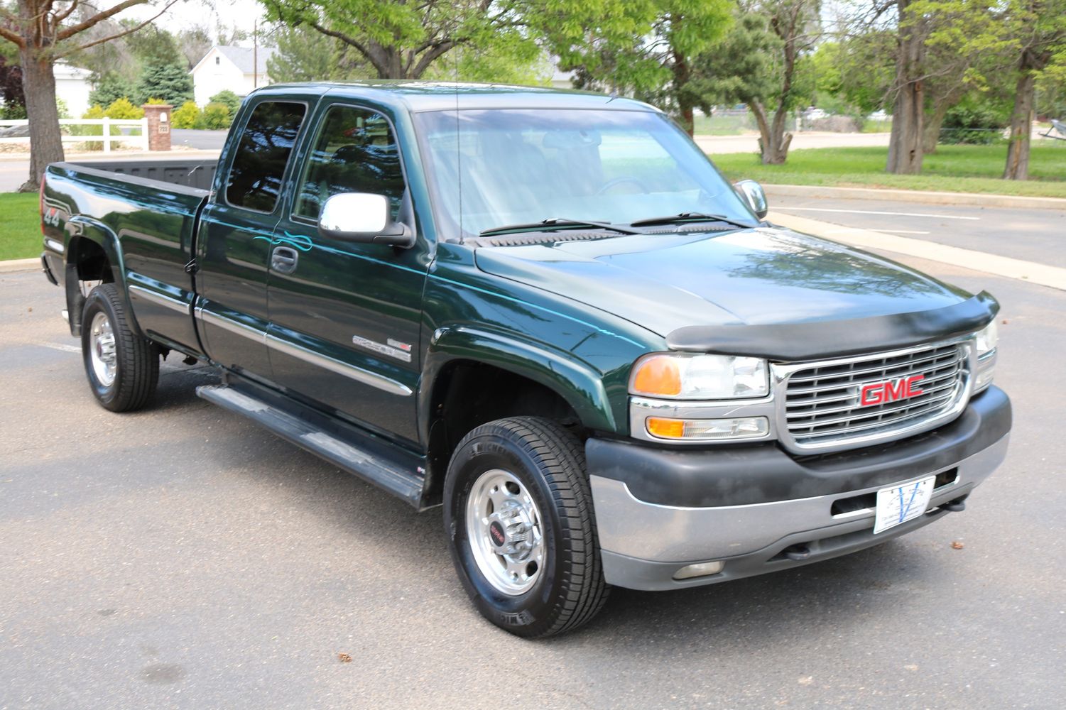 2002 GMC Sierra 2500HD SLT | Victory Motors of Colorado