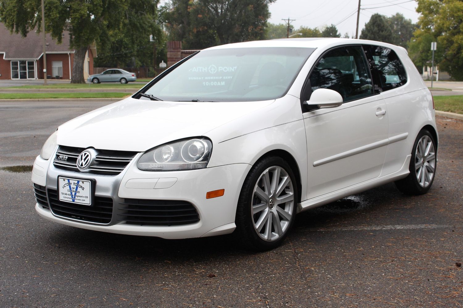 2008 Volkswagen R32 | Victory Motors of Colorado